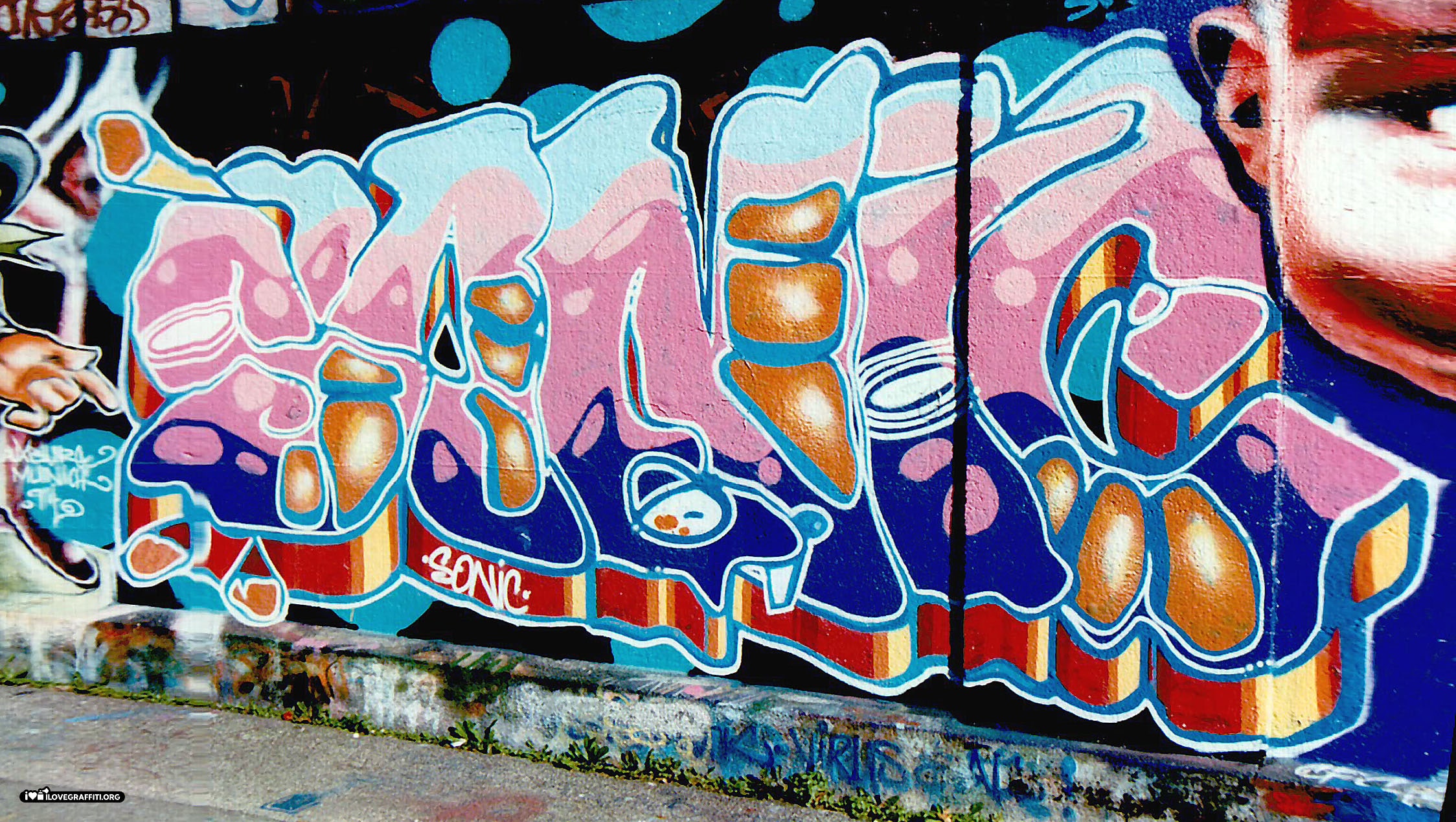 Sonic - i love graffiti.